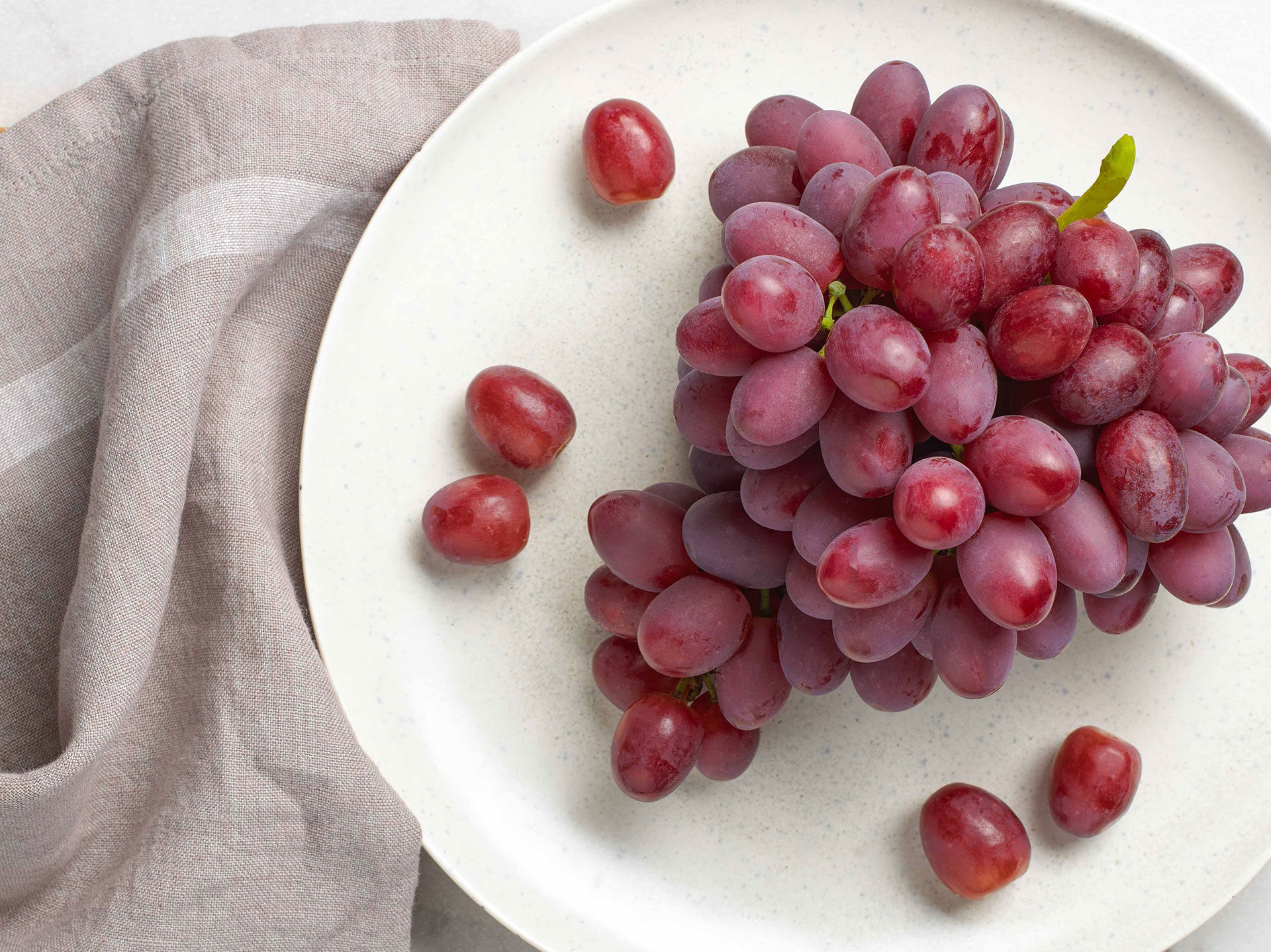 RUBY RUSH® Grapes
